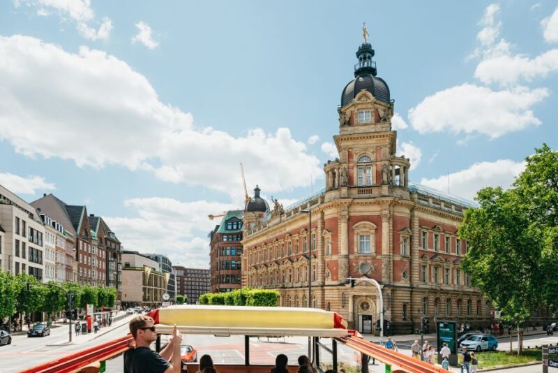 Hamburg: Hop-On Hop-Off Bus with Alster or Harbor Cruise - Key Points