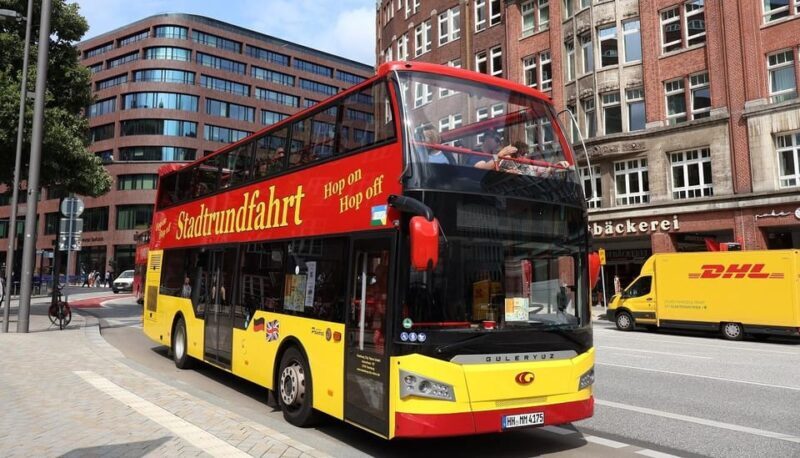 Hamburg: Hop-On/ Hop-Off Sightseeing Tour Classic Line - The Route and Stops: What You’ll Actually See