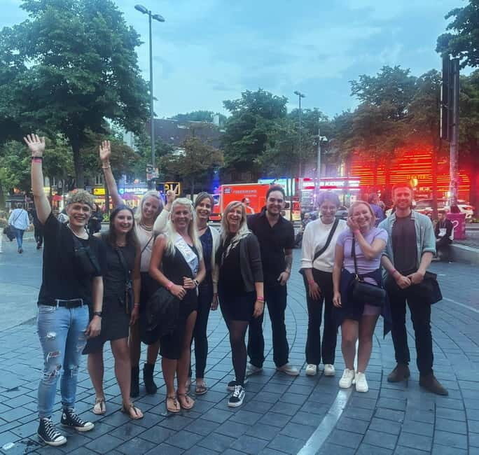 Hamburg: Night PubCrawl Tour through the Reeperbahn - Authentic Experiences & Traveler Insights