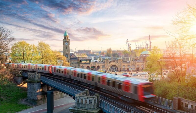 Hamburg: Old Town Highlights Private Walking Tour - Discovering Hamburg’s Old Town: A Practical Guide