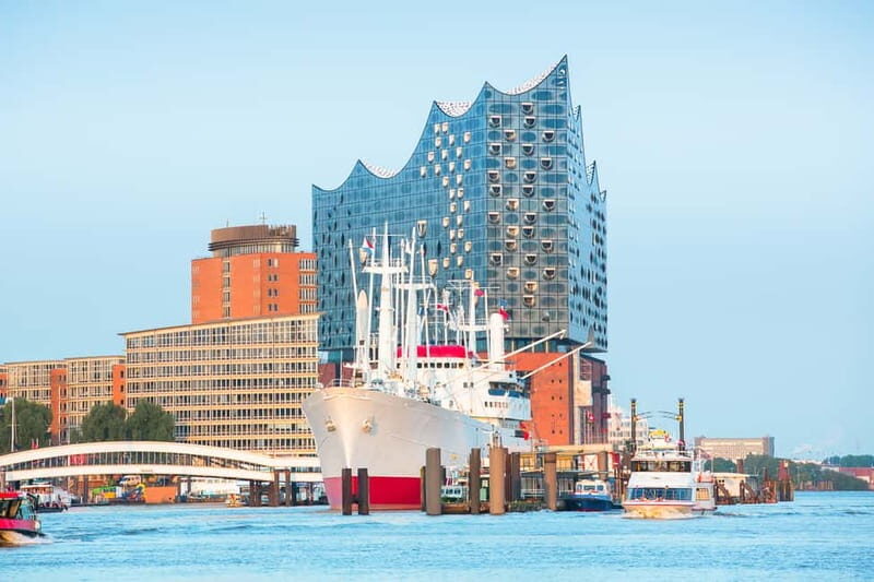 Hamburg: Private Driving Tour with Local Guide 5 hrs - Exploring Hamburg with a Private Guide: What You Can Expect