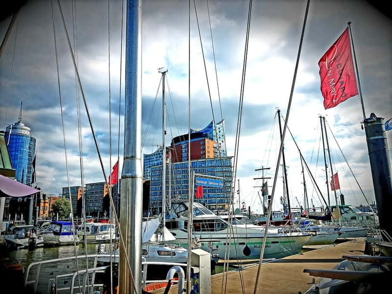Hamburg: Private Harbor Tour by Boat - FAQ