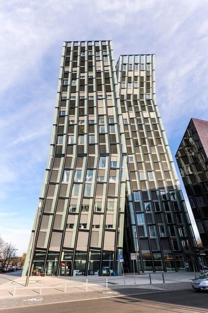 Hamburg: Private St. Pauli History & Highlights Walking Tour - Starting Point and Overview