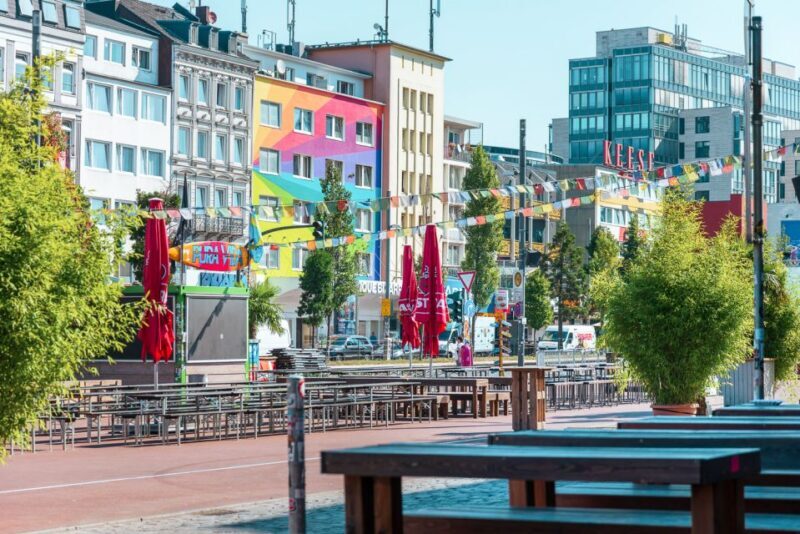 Hamburg: Reeperbahn, Port, & Fish Market Morning Tour - Final Thoughts