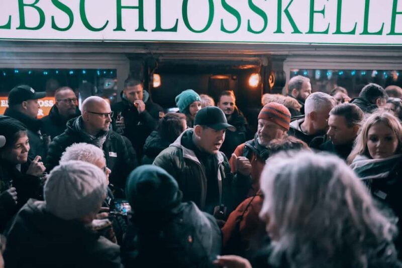 Hamburg: Reeperbahn tour with Daniel Schmidt from the Elbschlosskeller - The Experience of a Guide Like Daniel