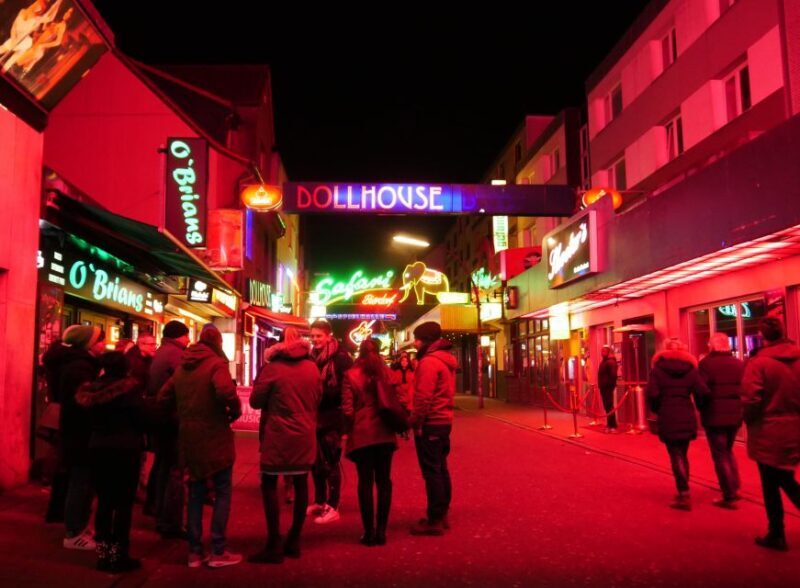 Hamburg: Reeperbahn Tour with English-Speaking Guide - Practical Tips for Future Tourists