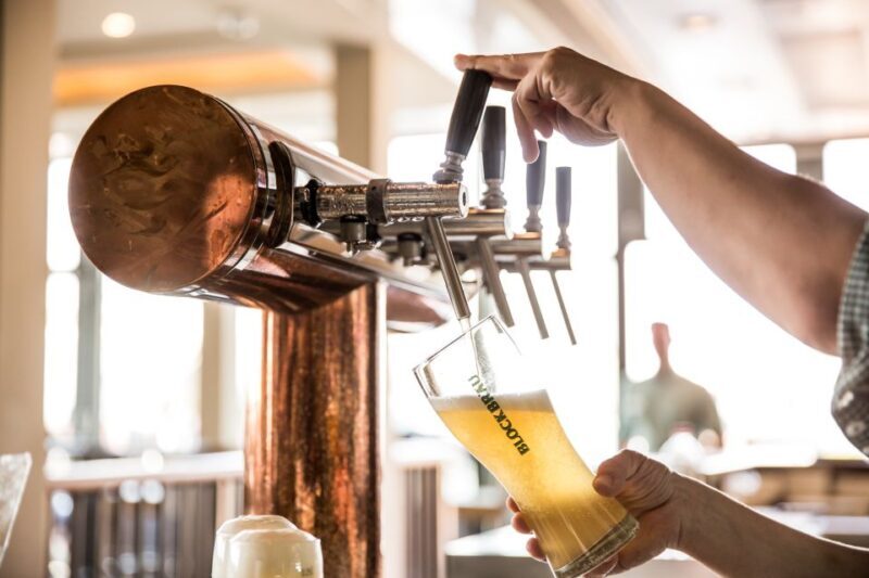Hamburg: Schanzenviertel Food and Beer Tour - Exploring Hamburg’s Brewing Past and Present