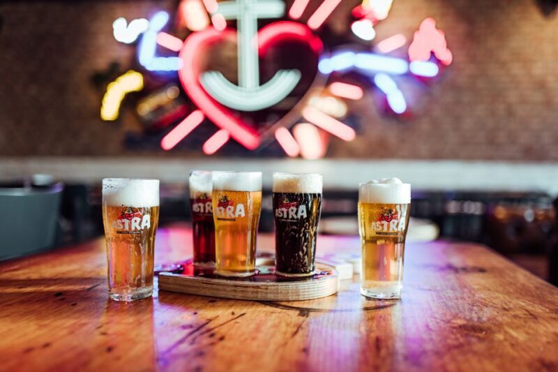 Hamburg: St. Pauli Breweries Walking Tour with Tastings - Key Points