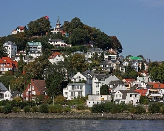 Hamburg: Tour of Blankenese on the Banks of the Elbe - Practical Details and Value