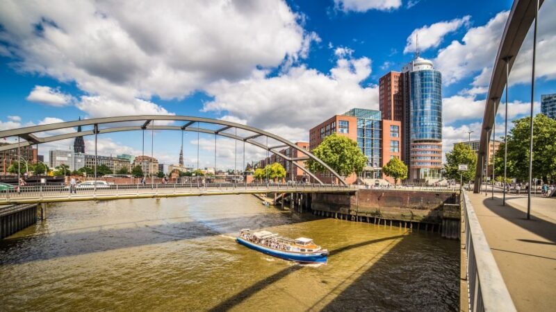 Hamburg: Ultimate Barge Tour with Live Commentary - An In-Depth Look at the Hamburg Port Tour