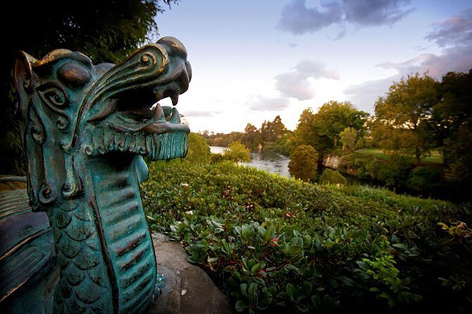 Hamilton Gardens & Hobbiton Exclusive Luxury Day Tour From Auckland - Early Start and Scenic Drive