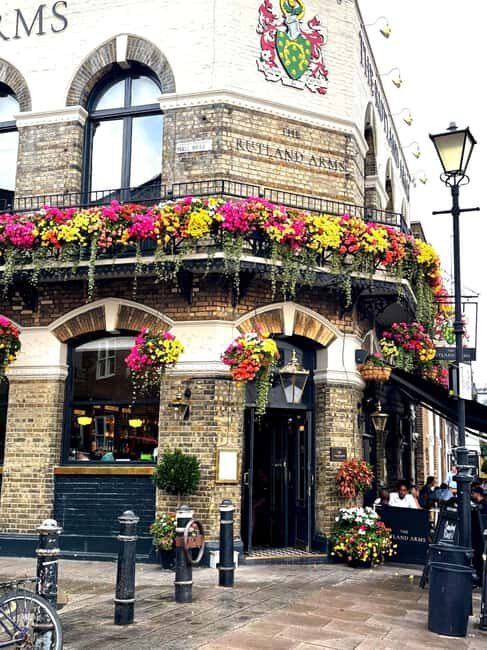 Hammersmith: Scenic Riverside Walking Tour & Prosecco Toast - Discover Hammersmith: A Riverside Walk with Charm, History, and a Toast