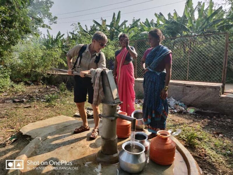 Hampi- Full day guided tour in private car with lunch - Exploring the Virupaksha Temple