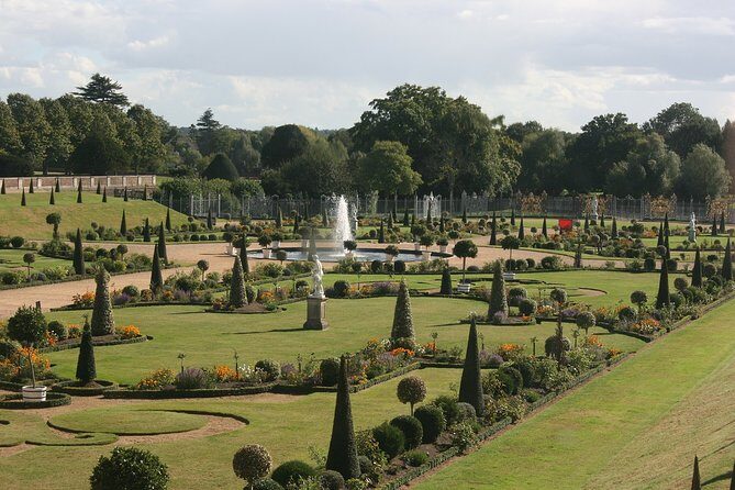 Hampton Court Palace & Garden Maze, Private Tour Admission with Audio Guides - Introduction
