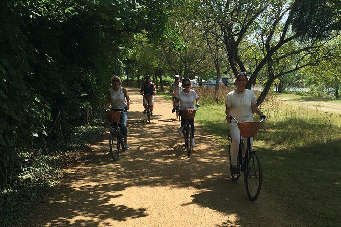 Hampton Court Palace Grounds Bike Tour - The Experience in Detail: What to Expect