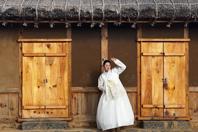 Hanbok Experience & Seasonal Half-Day Private Package Tour - An In-Depth Look at the Tour Itinerary