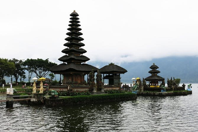 Handara Gate, Bratan Temple & Insta Spots - Authenticity, Value, and Practical Tips