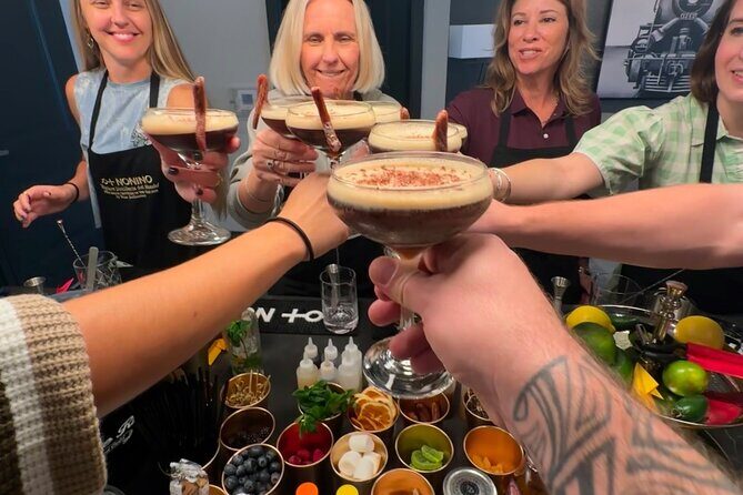 Hands On Cocktail Class Experience in West Palm Beach - An In-Depth Look at the Cocktail Class Experience