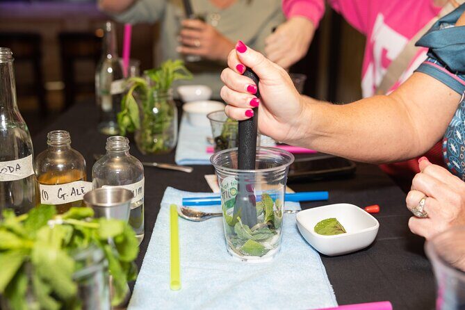 Hands-on Mojito Class with Taco Lunch at Speakeasy - Who Will Love This Tour?