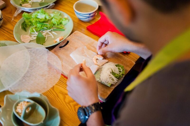 Hands-On Vietnamese Cooking Lesson in Small Group - The Learning Experience & Atmosphere