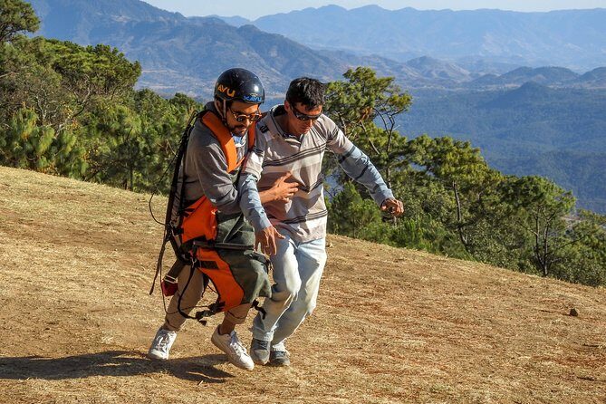 Hang gliding in Valle de Bravo - Who Should Consider This Experience?