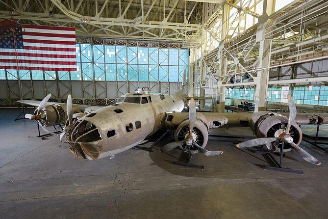Hangar Guided Tour - The Experience in Context: How Does It Fit in Your Hawaii Itinerary?