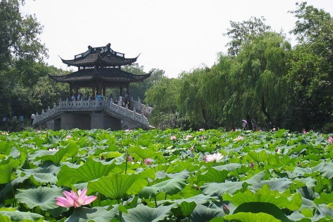 Hangzhou Heaven on Earth Full Day Private Tour from Shanghai - Detailed Breakdown of the Itinerary