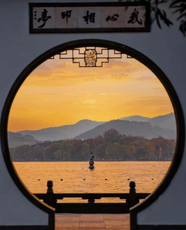 Hangzhou Highlights: West Lake, Silk Culture & Art Workshop - An In-Depth Look at the Tour Experience