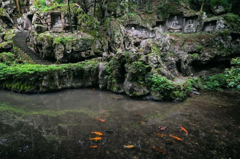 Hangzhou: Lingyin Temple and Feilai Peak Guided Tour - Who Should Consider This Tour?