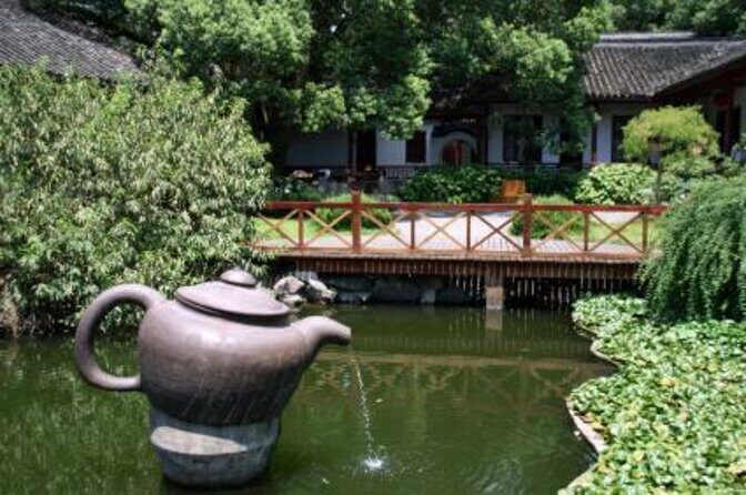 Hangzhou Longjing Tea Culture Immersive Experience Tour - Starting Point: Hangzhou Longjingshan Tea Cultural Village