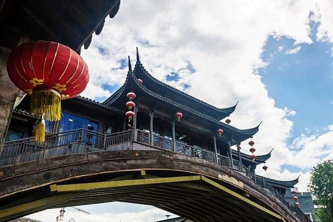 Hangzhou Songcheng Private Tour with Romance Show VIP Class Seat - Exploring Hangzhou Songcheng: A Deep Dive