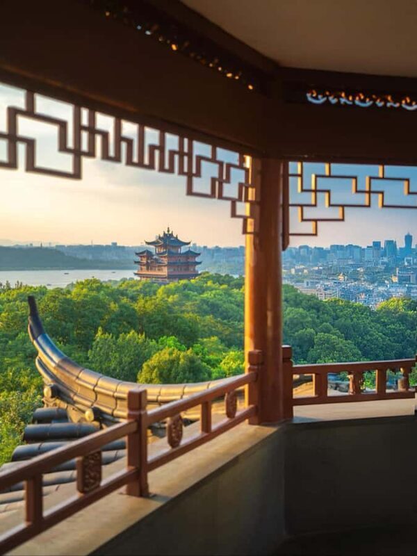 Hangzhou: Southern Song Heritage Sightseeing Hiking Tour - Key Points