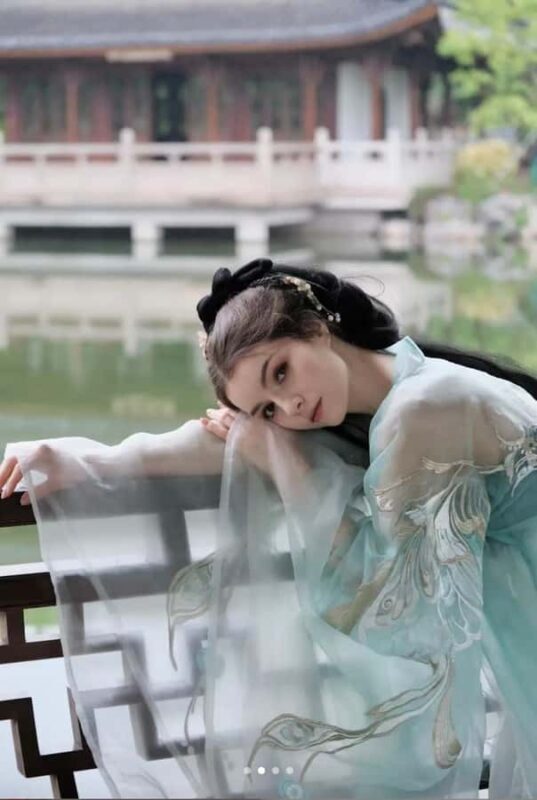 Hangzhou: Traditional Makeover & Photoshoot Experience - The Experience Provider: SOVIEW