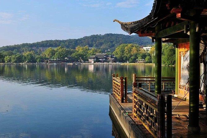 Hangzhou West Lake Walking Day Tour - An In-Depth Look at the Tour Experience