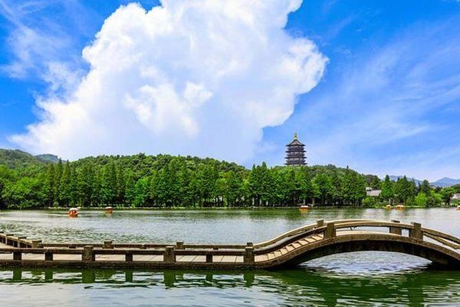 Hangzhou Xiaoshan Airport To Shanghai City one way private transfer - Evaluating the Value for Money