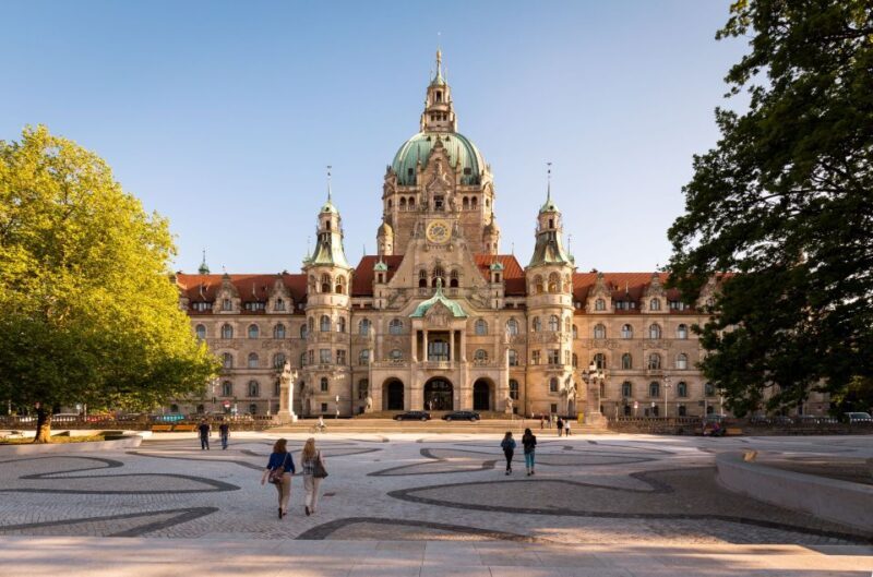 Hannover: Guided City Walk - Practical Details and Tips