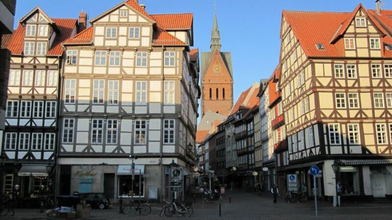 Hannover: Private Guided Walking Tour - What You Can Expect from the Tour Experience