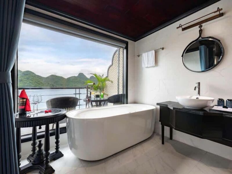 Hanoi: 2-Day Ha Long & Lan Ha Bay 5-Star Boat with Balcony - Who Is This Tour Best Suited For?