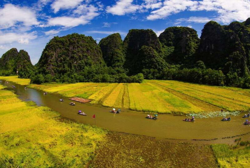 Hanoi: 2-Day Trang An, Tam Coc, Mua Caves, Hoa Lu, Bai Dinh - From Hanoi to Ninh Binh: The Journey Begins