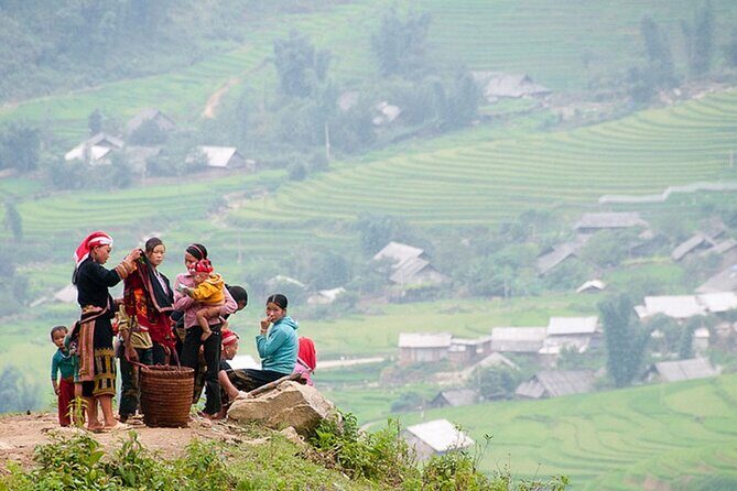 Hanoi- 2 Days Sapa moutain trekking with Local Guide and Homestay - What Makes This Tour Stand Out