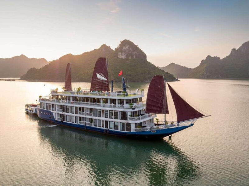 Hanoi: 3D2N Ha Long, Lan Ha Bay by Le Journey Luxury Cruise - The Dive Into the Experience
