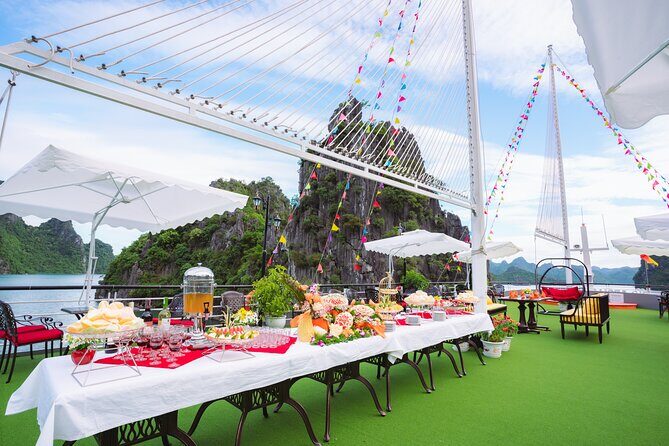 Hanoi : 5 Star Halong Bay Cruise Buffet Lunch,Limousine & Jacuzzi - End of the Day and Return to Hanoi