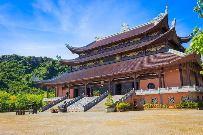 Hanoi - Bai Dinh Pagoda and Natural Trang An excursion sightseeing full day - Key Points