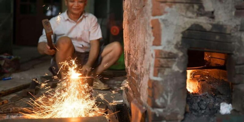Hanoi: Blacksmith Village or Incense Village, Hat Village - Key Points