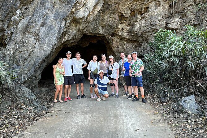 Hanoi/Cat Ba: Full day CatBa National Park - LanHa Bay Adventure - Wrapping Up: Return to Cat Ba Town