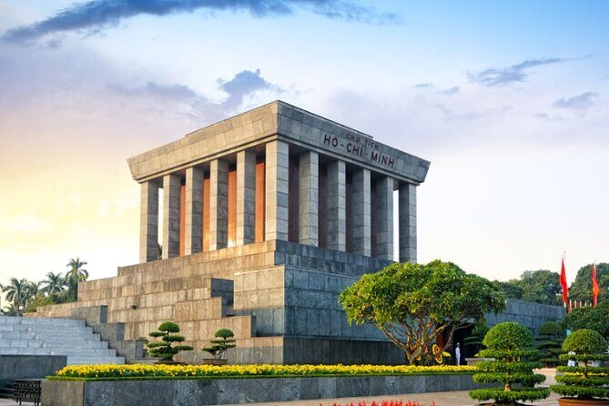 Hanoi City Motorbike Tour with Banana Island and Local Food - Practical Details