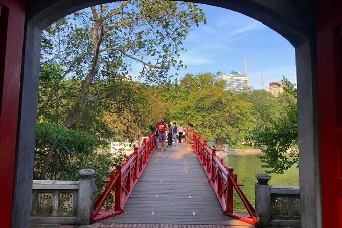 Hanoi City Tour: Private Half Day - Highlights and Train Street - A Closer Look at the Itinerary
