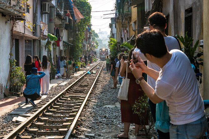 Hanoi City Walking Tour Discover Hidden Gems and Train Street - Why This Tour Offers Great Value