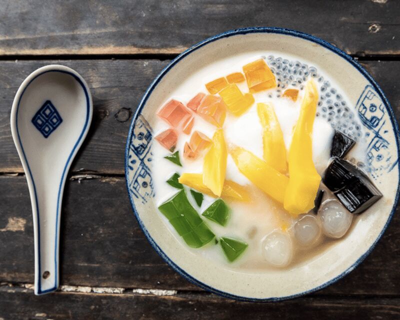 Hanoi: Food and Sightseeing Vespa Tour with 7 Tastings - A Deep Dive into the Hanoi Vespa Experience