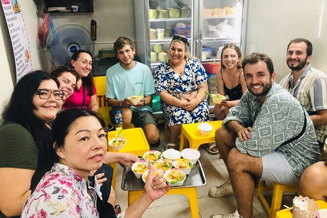 Hanoi Food Lovers Walking Tour and Street Food Experience - Authentic Guidance and Atmosphere